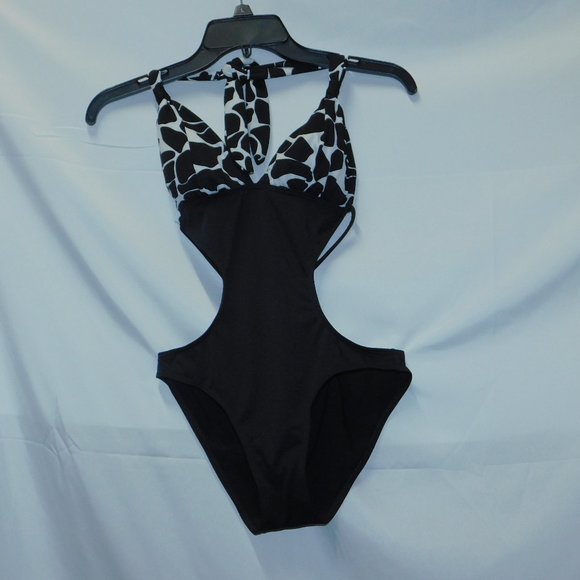 Grip | Swim | Grip Sexy Open Back Sides Black White Trikini | Poshmark